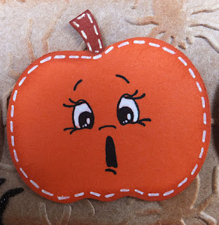 Paper Panacea: Peachy pumpkin faces...