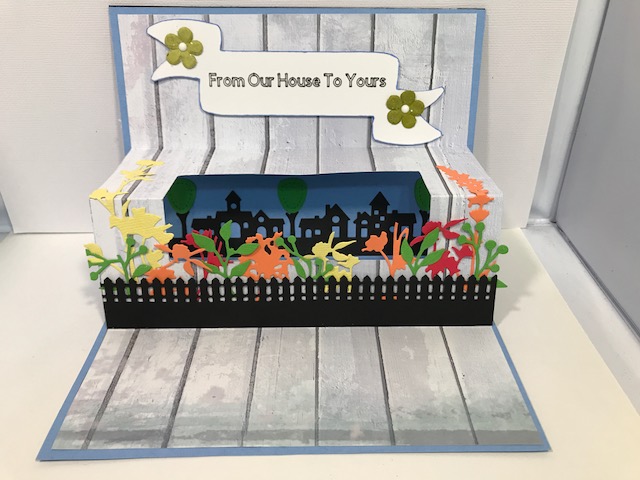 SCRAPBOOKING WITH M.E.: Window Pop-Out Card