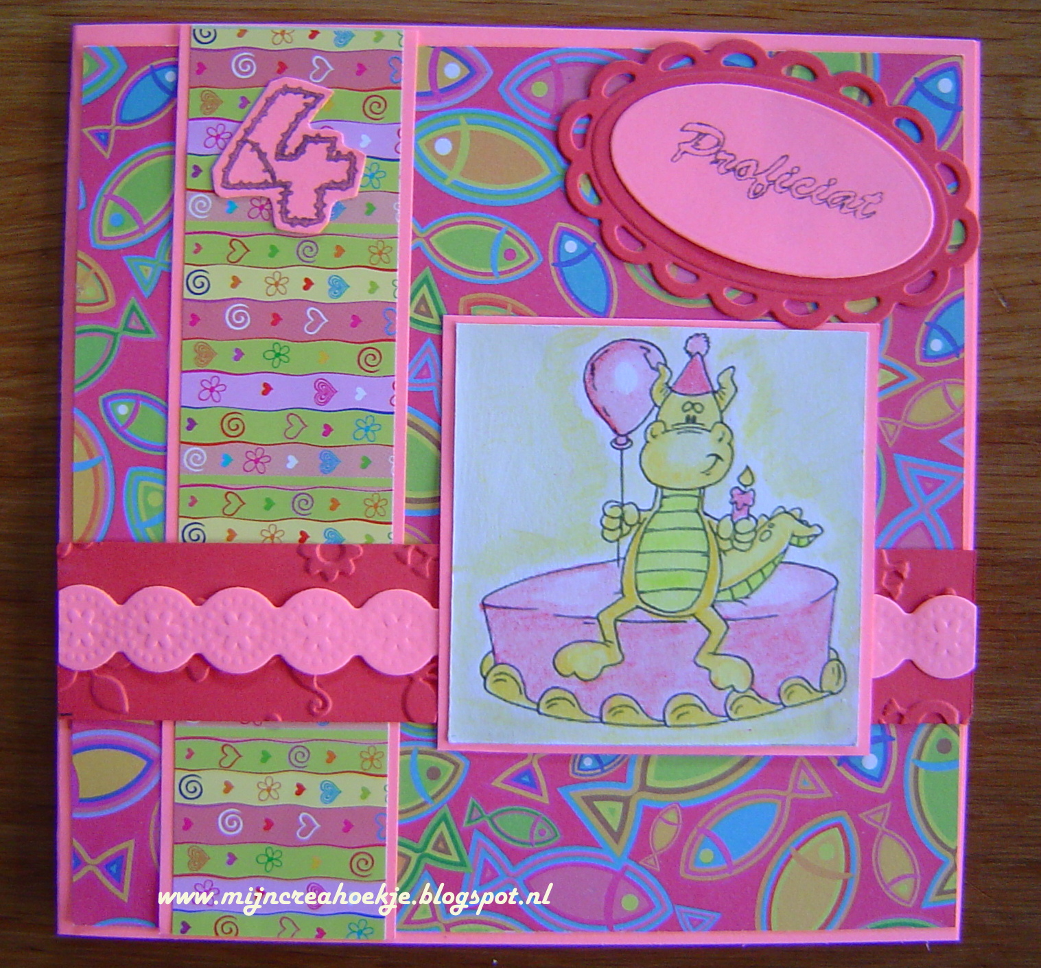 Mijn creahoekje: 4 jaar