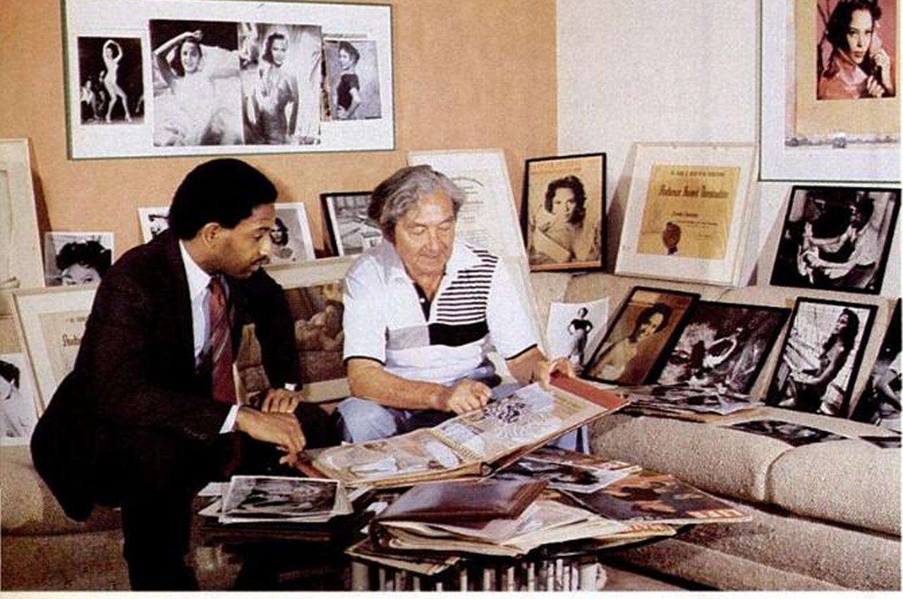 Earl Mills on Dorothy