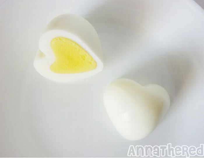 STUDIO: How to Make a Heart Shaped Egg