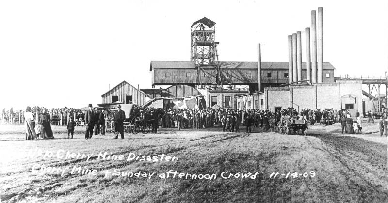 The Digital Research Library of Illinois History Journal™ : The ...