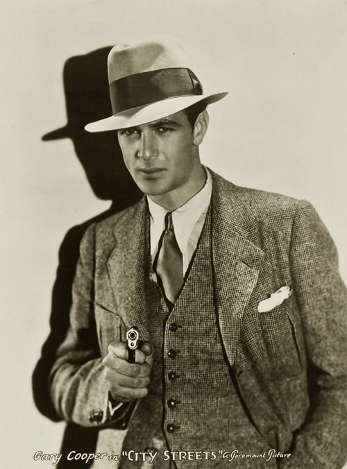 Francesco Vossilla's Blog: Gary Cooper with a nice wool suit