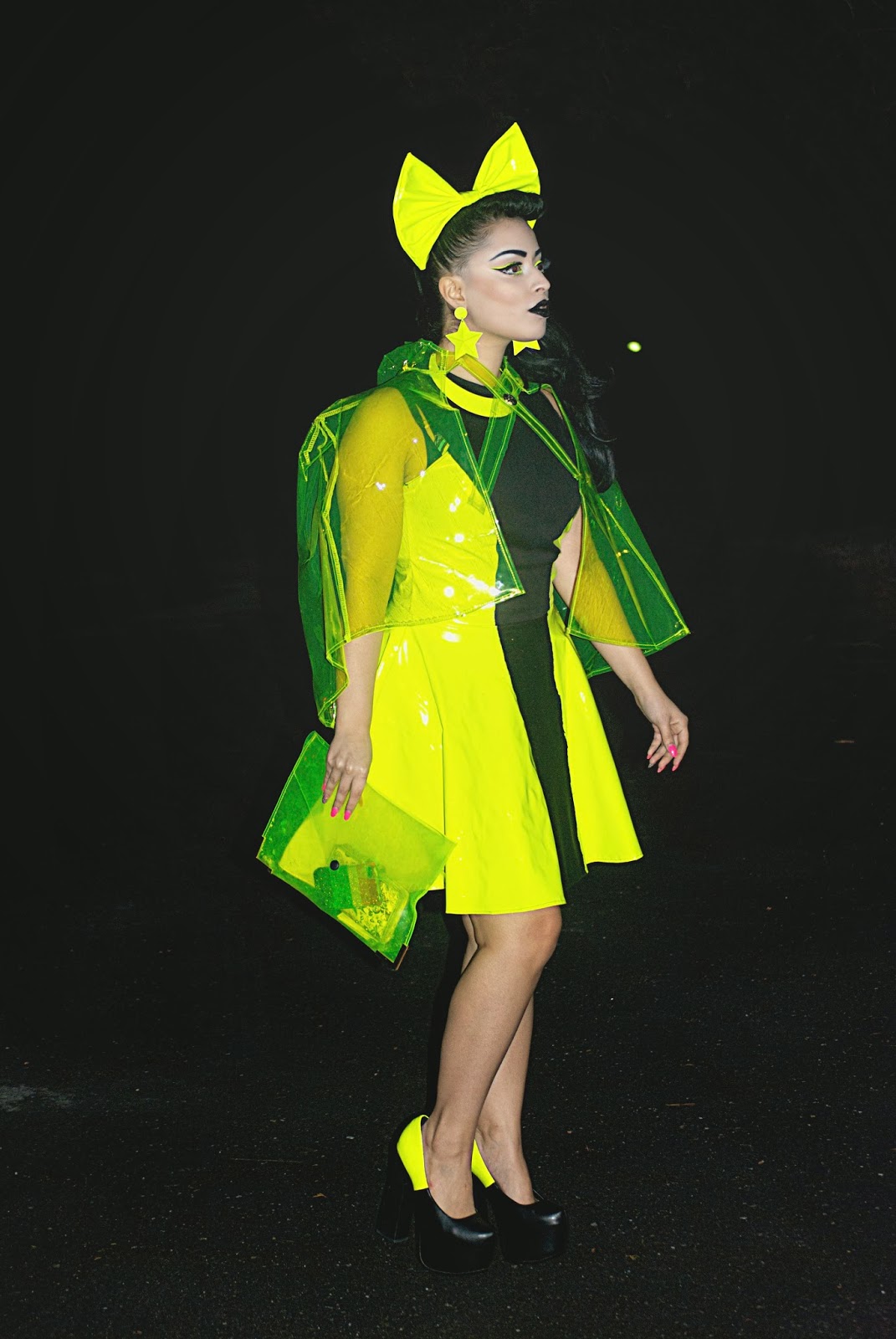 ALEXANDRAMETALCLOWN: NEON YELLOW PVC OUTFIT