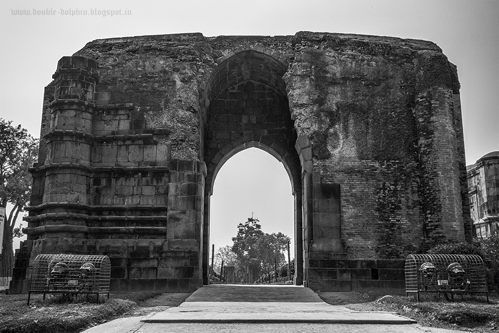 The Concrete Paparazzi: The Ruins of Gauda: Bengal's Ancient Capital
