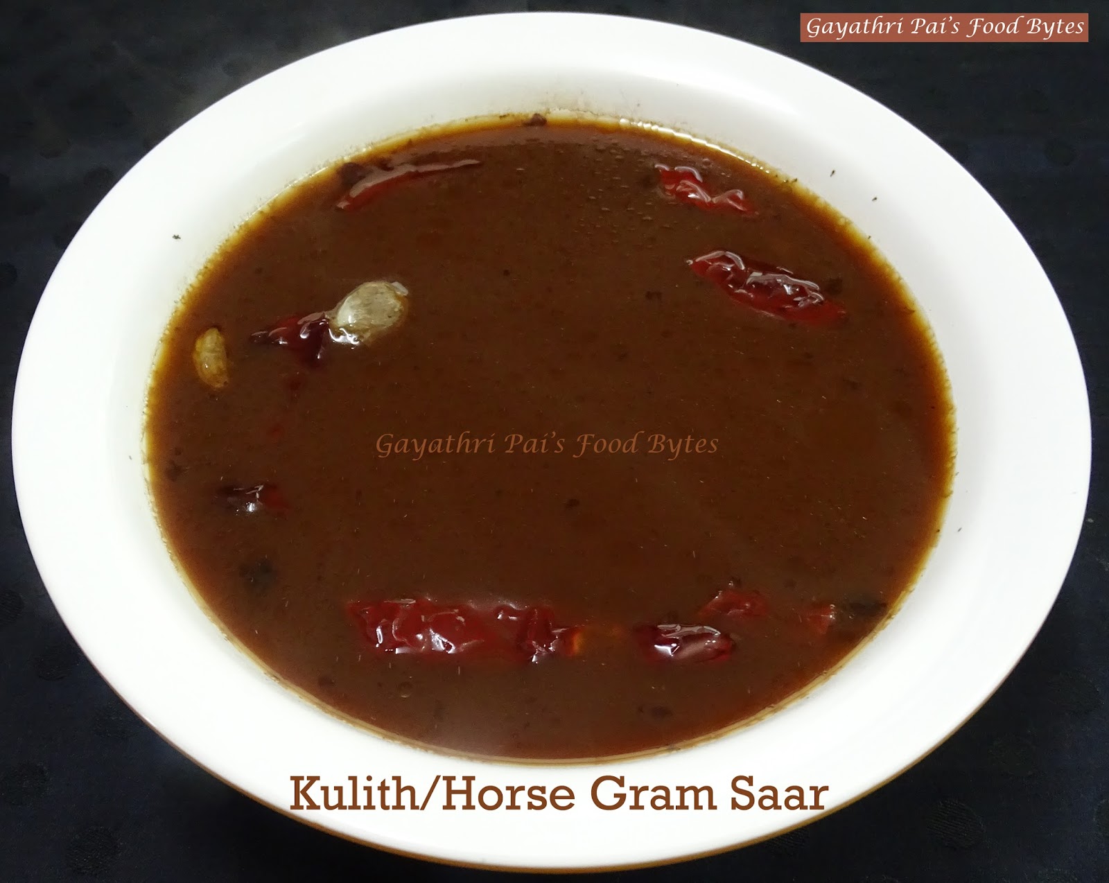 Gayathri Pai's Food Bytes: Kulith Saaru- Upkari/ Horse Gram Saar- Bhaji.