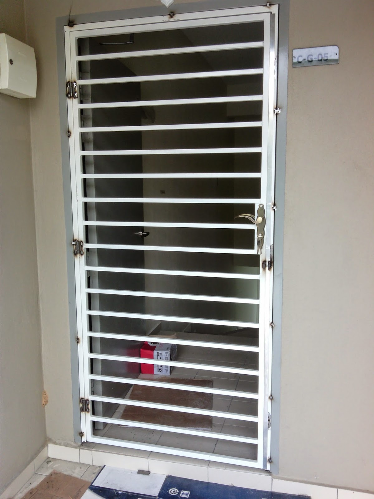 AWNING PAGOLA DAN GRILL : DS MELATI: MEMASANG SET GRILL DI BAYU ...