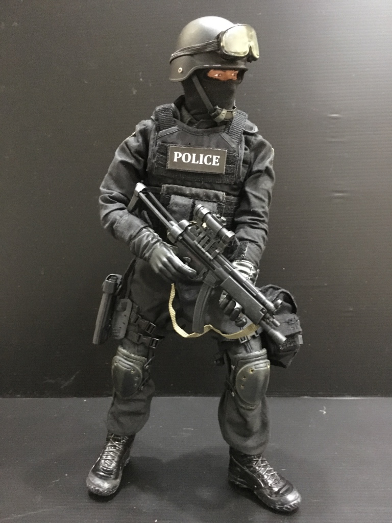 1/6 Gallery: SPF Special Tactics and Rescue (STAR) Unit