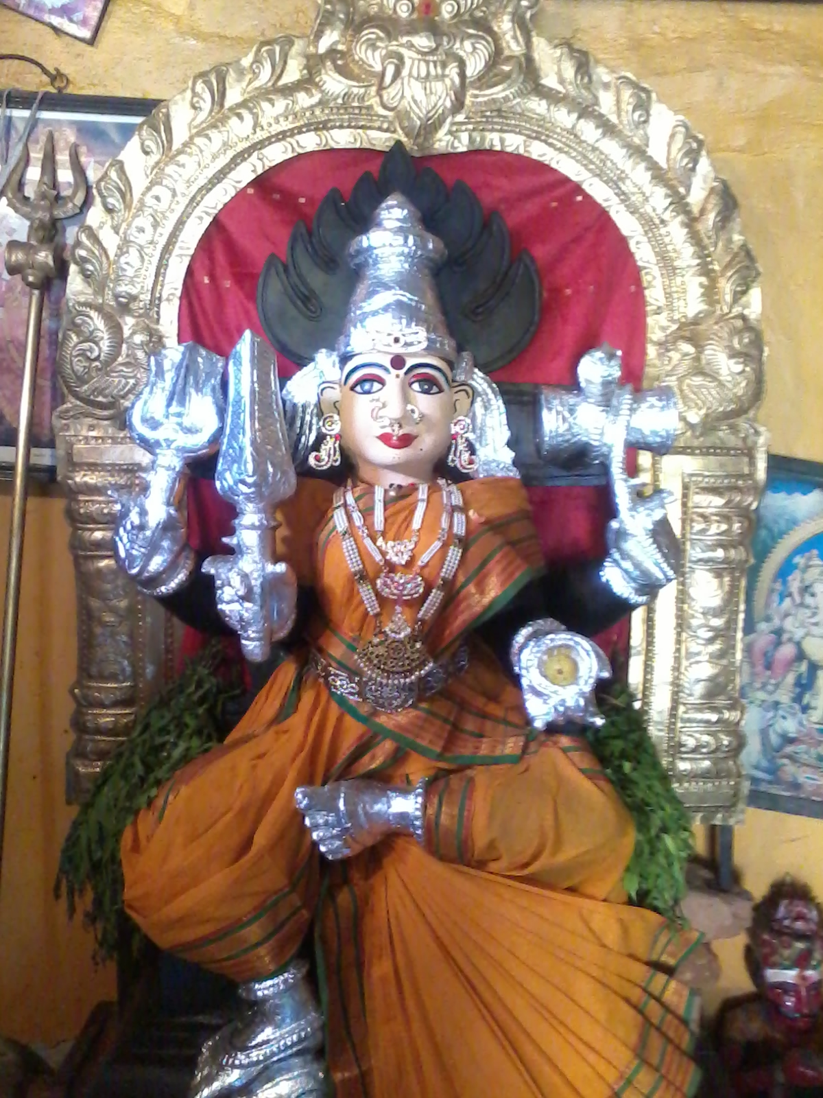 ANGALAPARAMESHWARI: OM SRI ANGALAMMAN BANGALORE