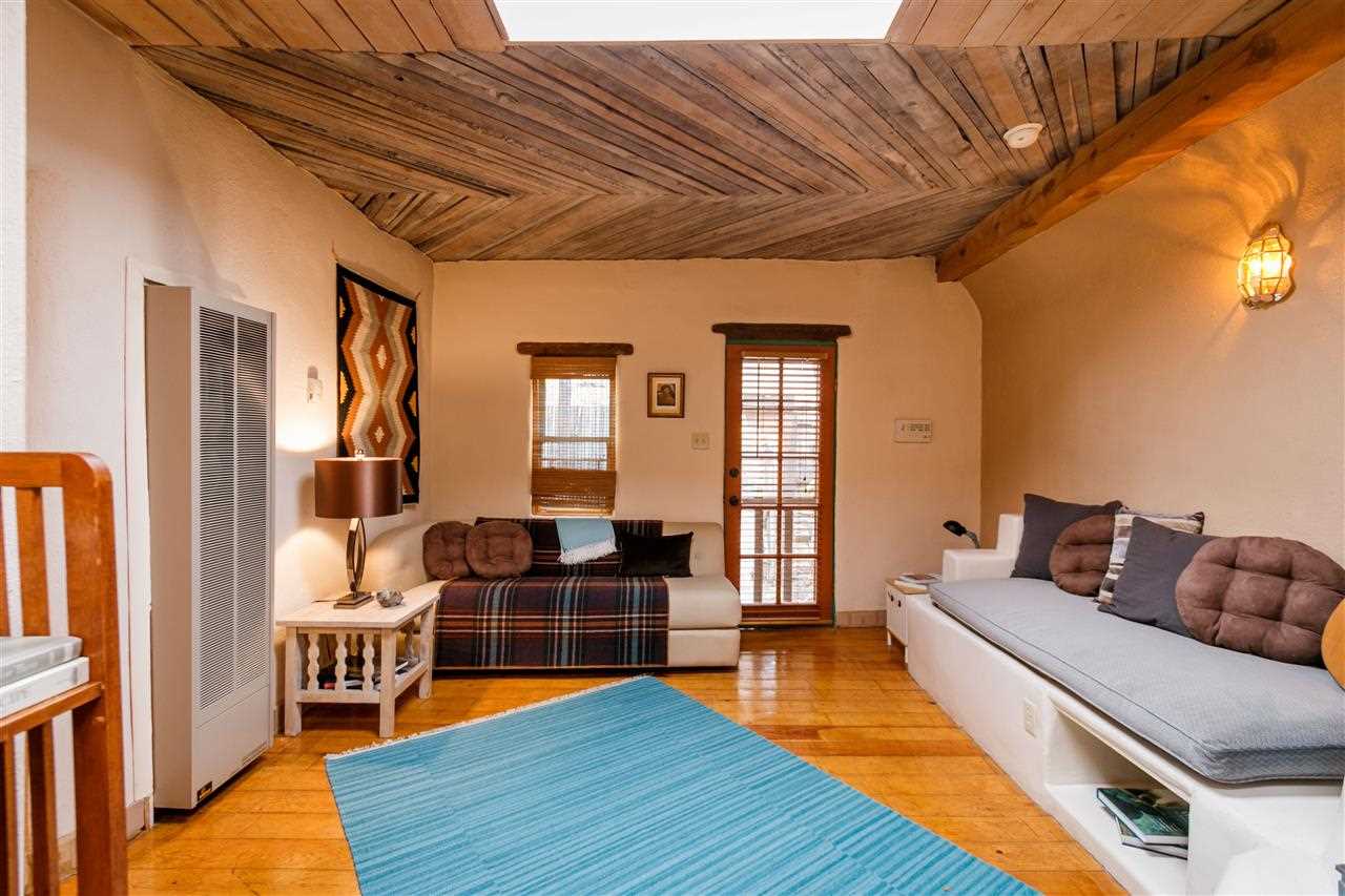 TINY HOUSE TOWN: Santa Fe Tiny Home