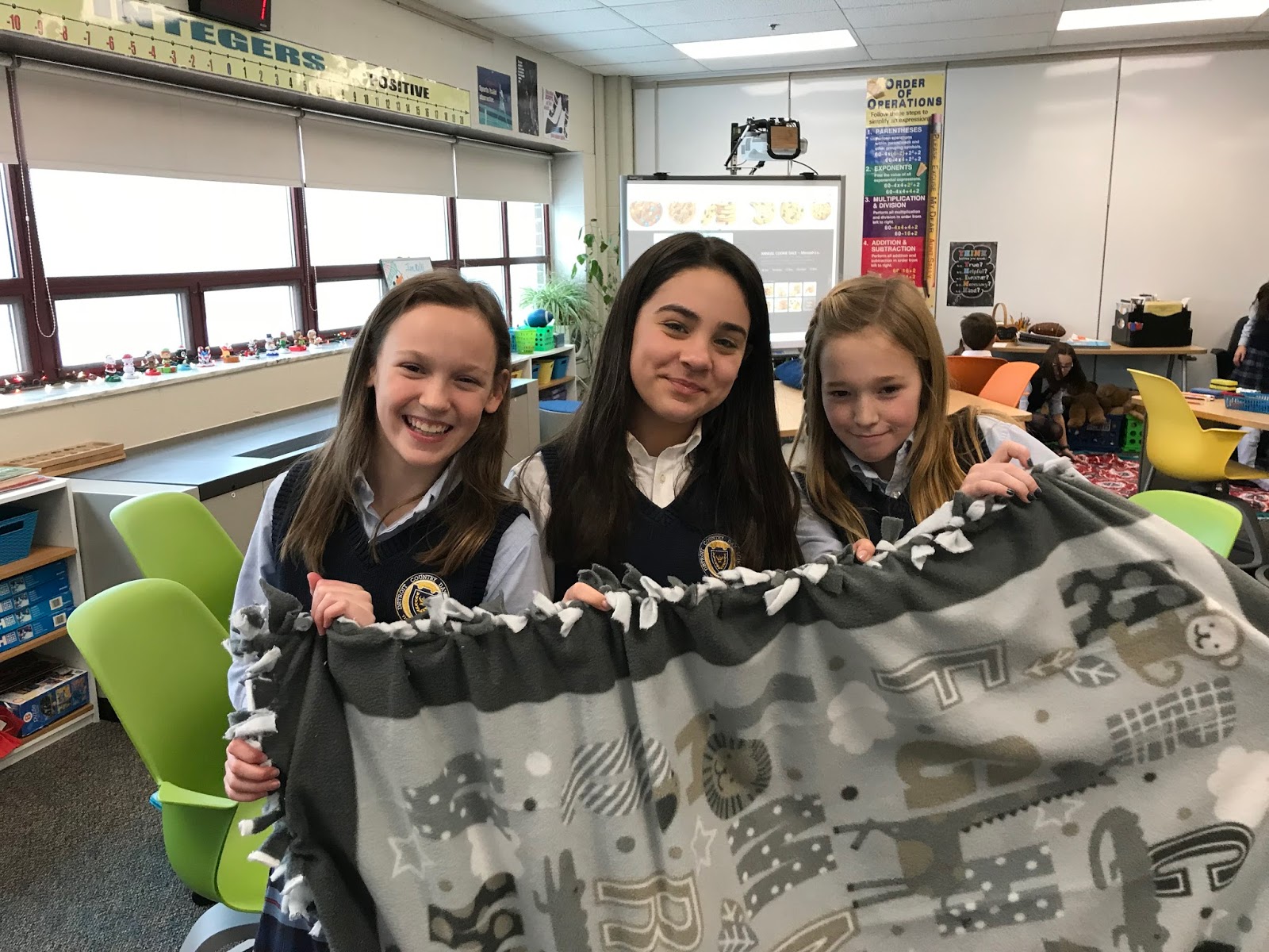 DCDS Celebrating Service: Middle School Helping Hands Club