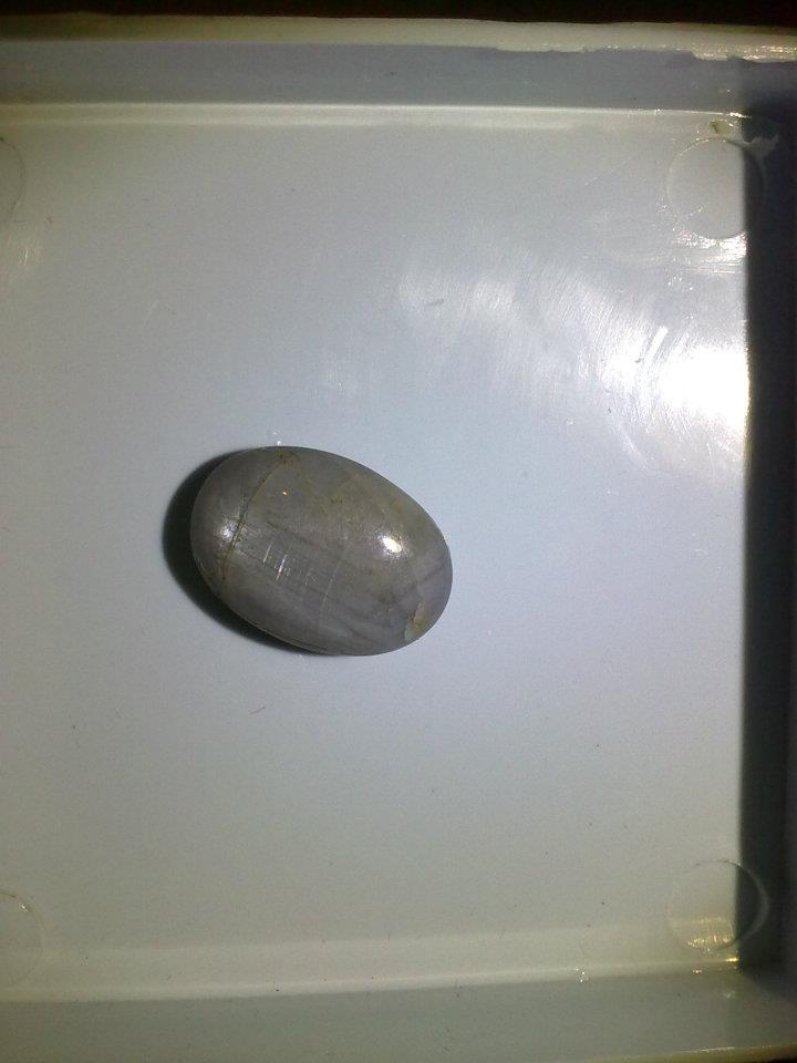 batu permata: SAPPHIRE (NILAM)