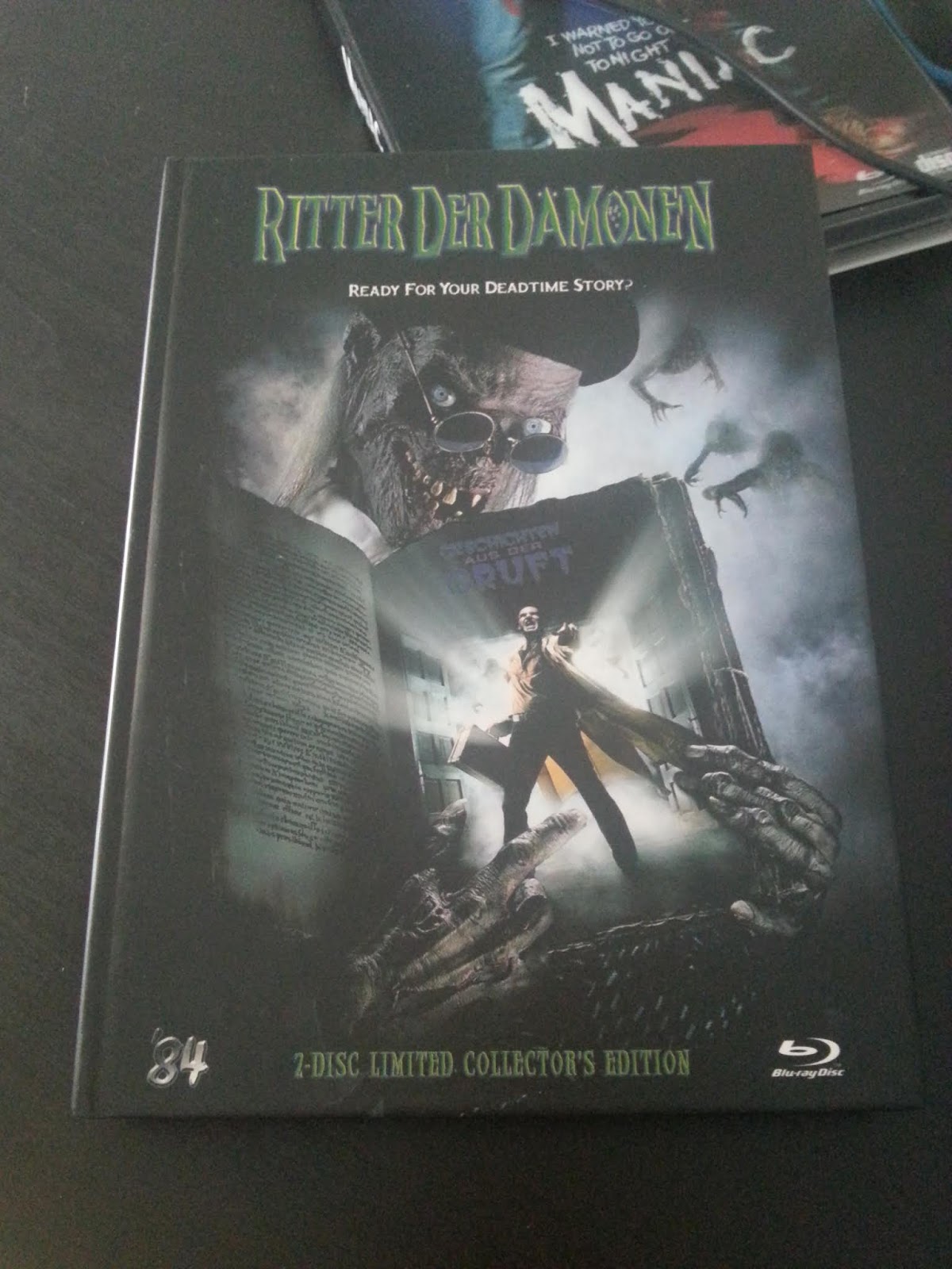 Reviews.ch.vu: Ritter der Dämonen