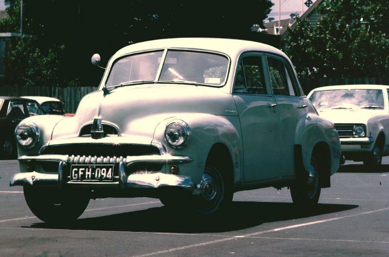 Vintage Aussie Cars: An American Man Took These Cool Pics of Classic ...