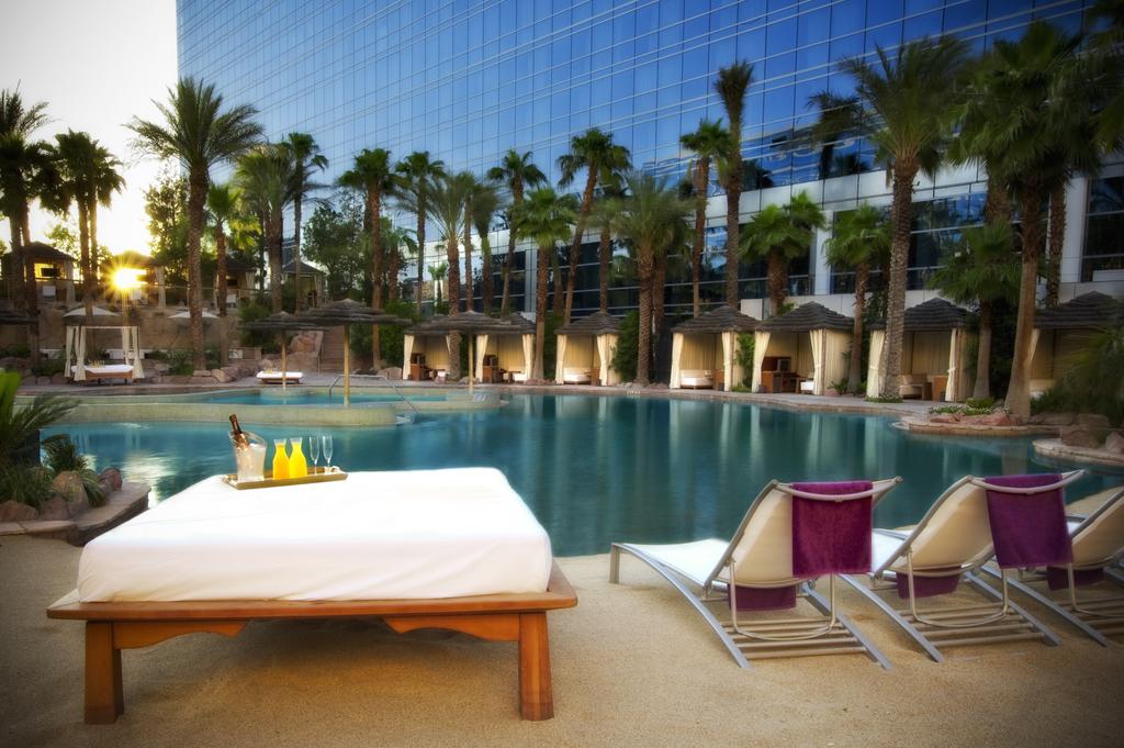 Hotels in Las Vegas: Hard Rock Hotel and Casino