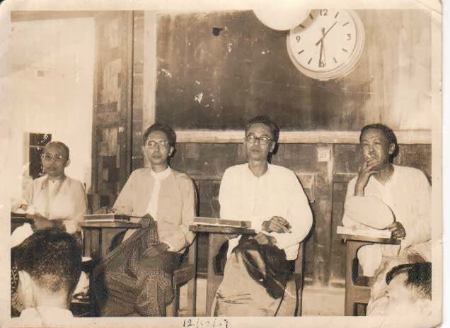 Hledan Days (Junior Win) - MoeMaKa in English