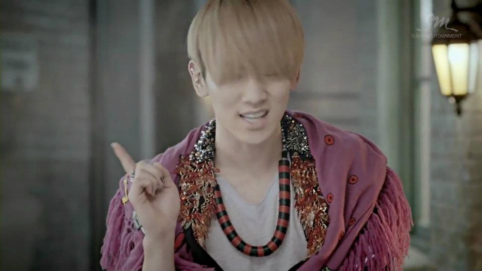 kpop destino: MAQUILLAJE/SHINee video de Sherlock y en M Countdown