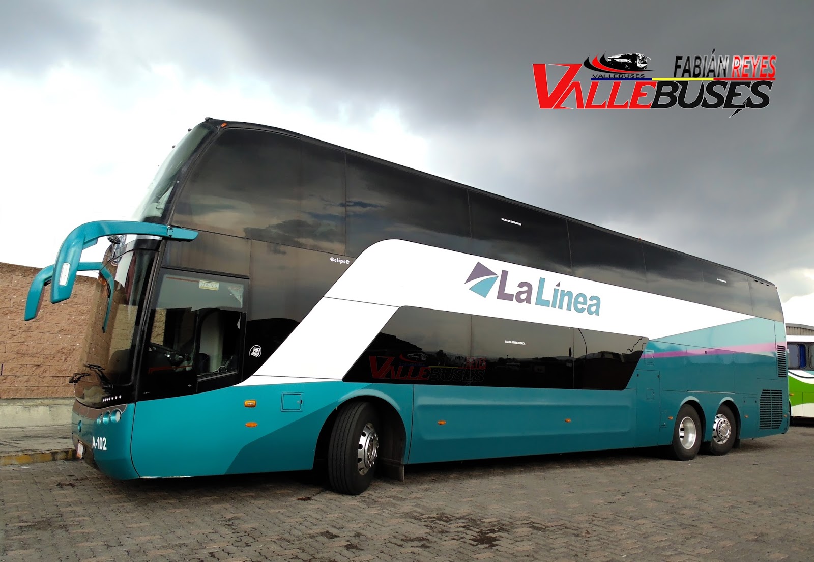 Vallebuses: 0993 - La Línea