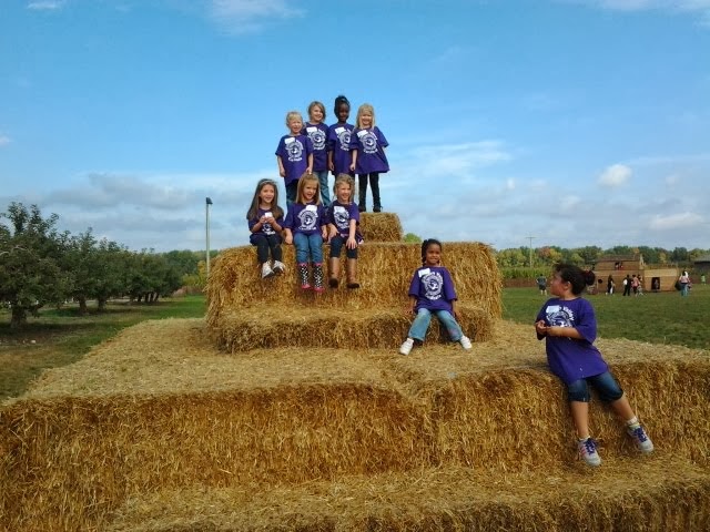 the bunkhouse: Zoey's Field Trip: Blakes Cider Mill and Apple Orchard