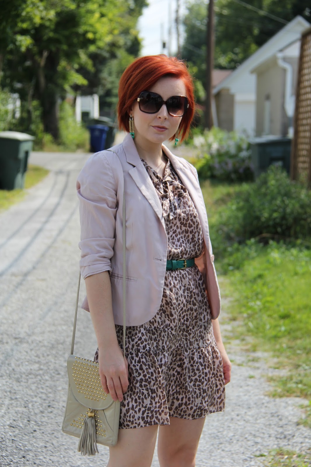 Thrift and Shout: Cute Outfit of the Day: A New Color Combo