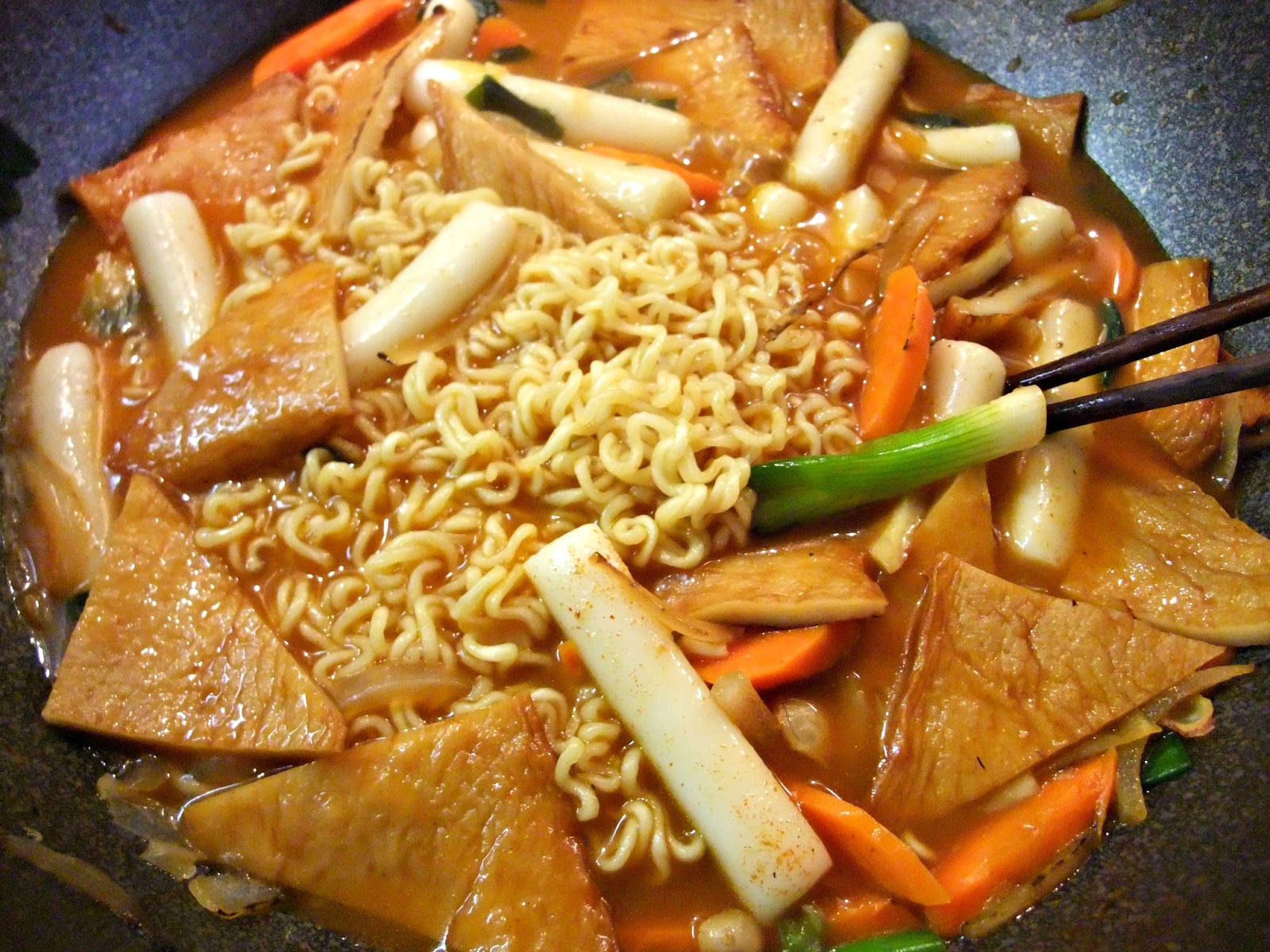 Susan's Savour-It!: Rabokki (Ramen + Ddukbokki)...