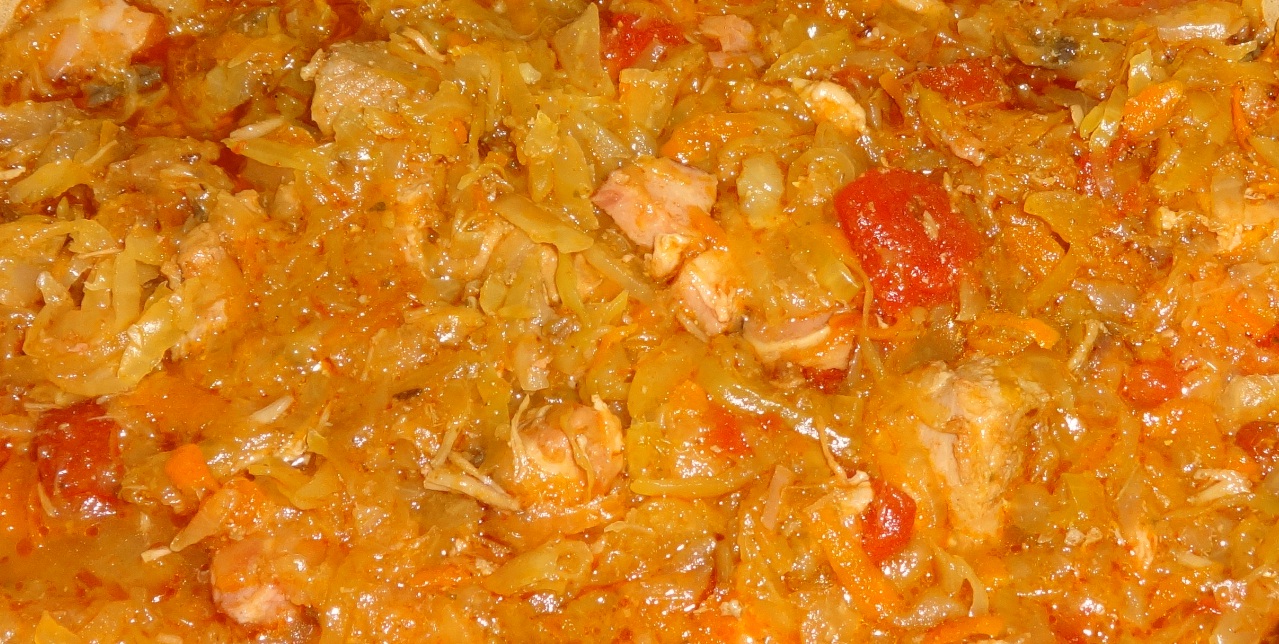 Smaki Czarka & Mariolki: Tradycyjny polski bigos.