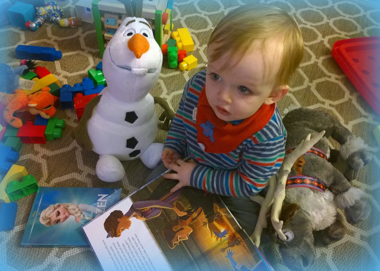 Family film time - Disney's Frozen | To Become Mum