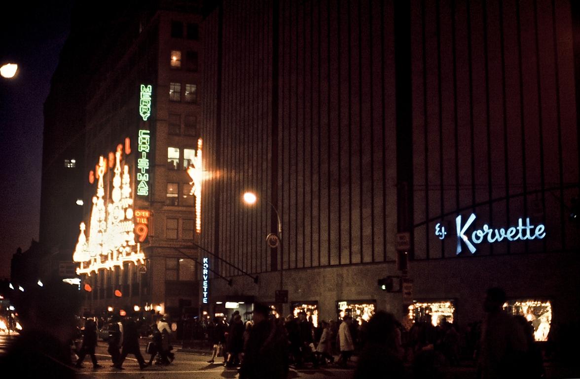Pleasant Family Shopping: Christmas in Herald Square, 1974