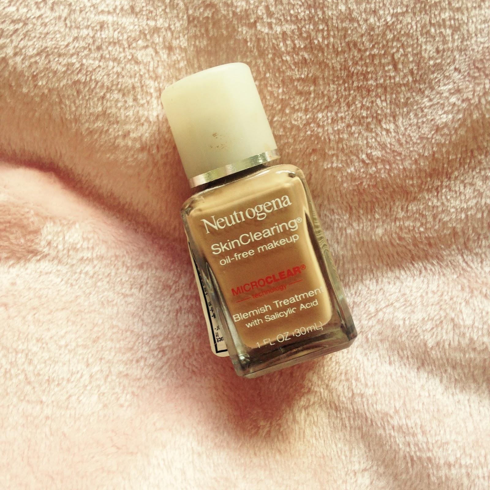 Jodi Roche Makeup: My Makeup Collection: Foundations