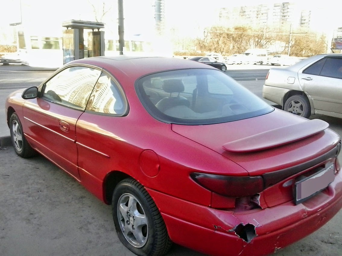 Spotted...cars in Moscow: 1998 Ford Escort ZX2 / Ford ZX2
