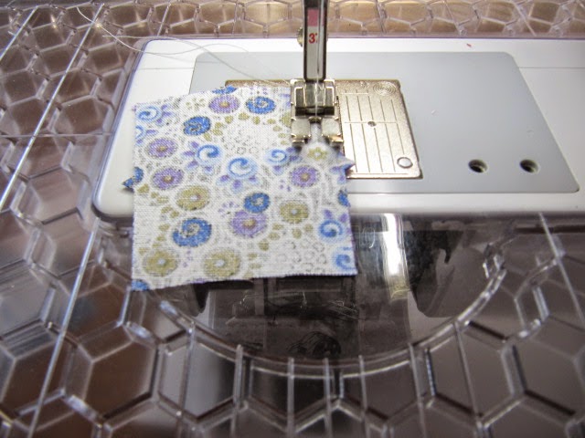Sew Many Ways...: How to Assemble the Double Wedding Ring Block...
