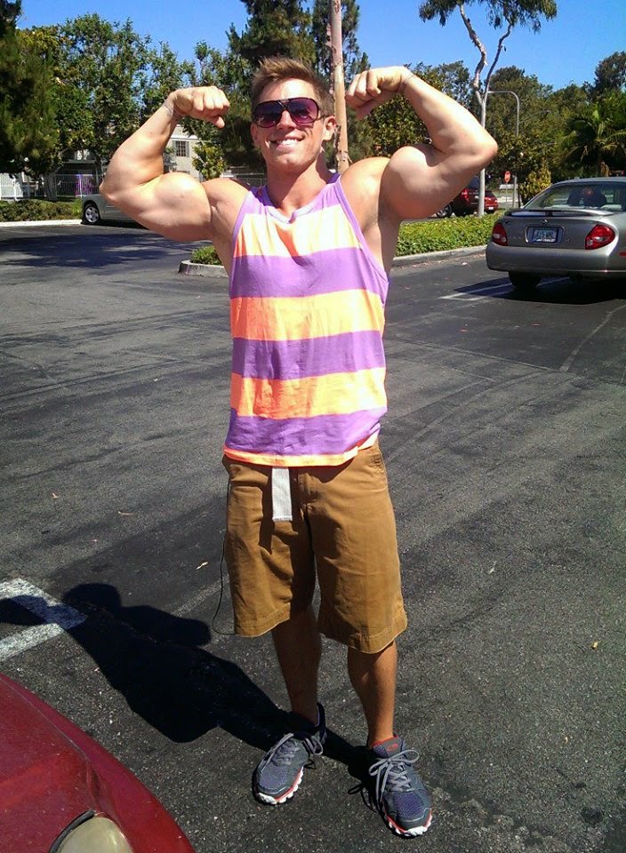 Wrestling-Gay-Chile: David Flex (L)