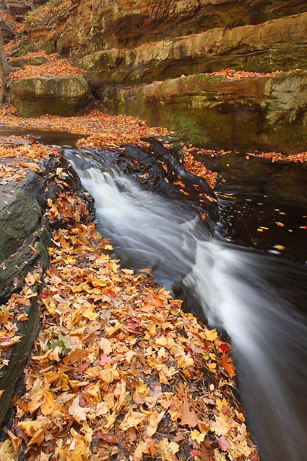 Natural Spaces Photography: Pewit's Nest - Baraboo Range