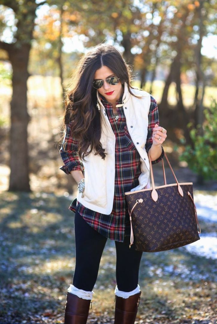 6 Holiday Outfit Ideas For Winter