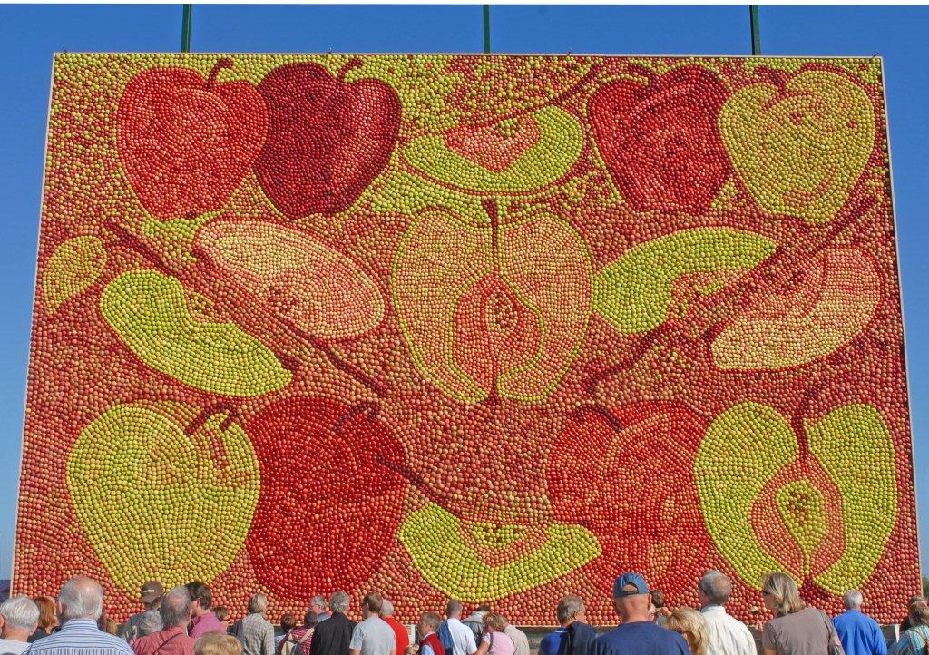 UK Office: Apples, apples and more apples!