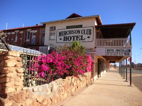 Big Caravan Adventures: Newman to Mt. Magnet.