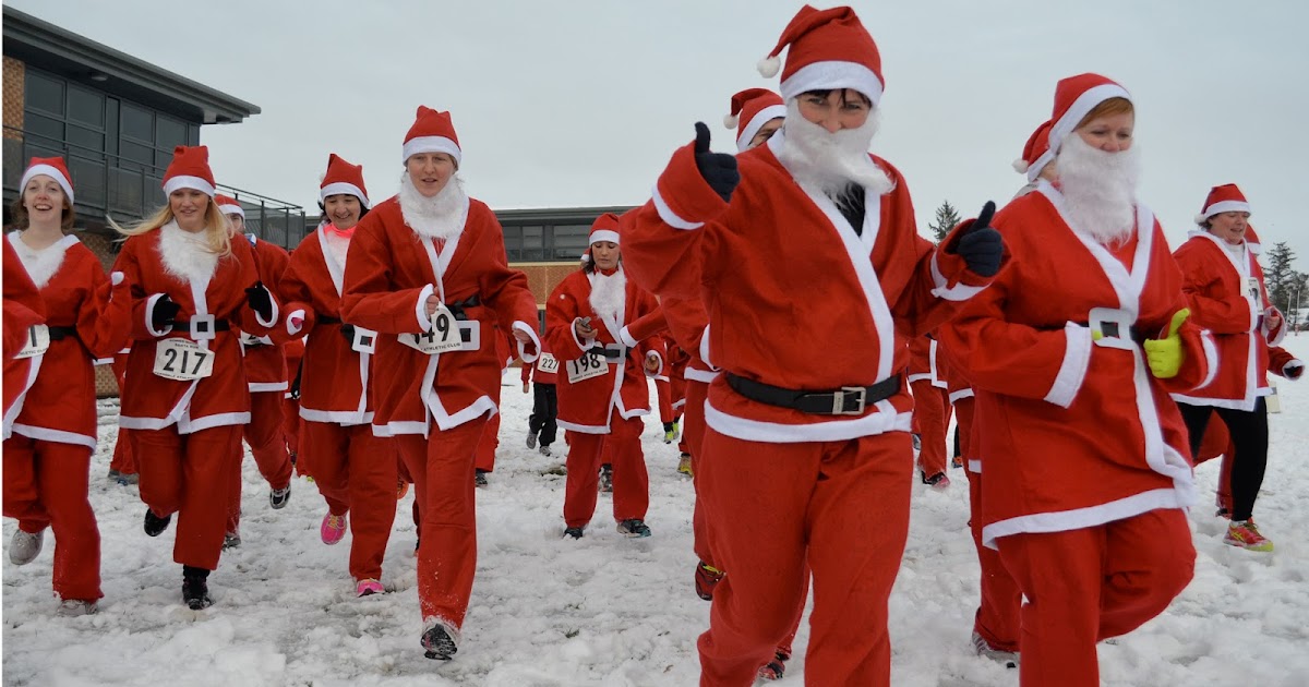 Teesdale Mercury: Santas set to line up for Teesdale AC's festive fun runs