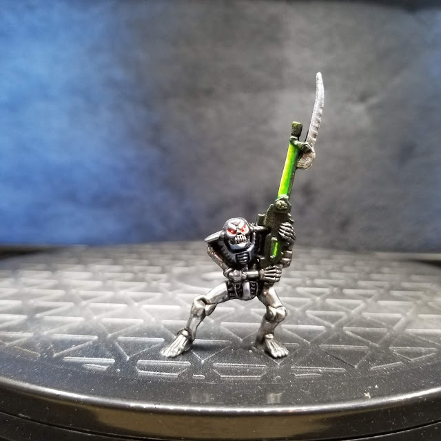 Super Massive Beast: Necrons Rebooted -- New materials, new techniques