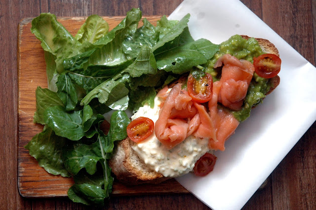 DUDE FOR FOOD: Somethin's Brewin' at Slappy Cakes...