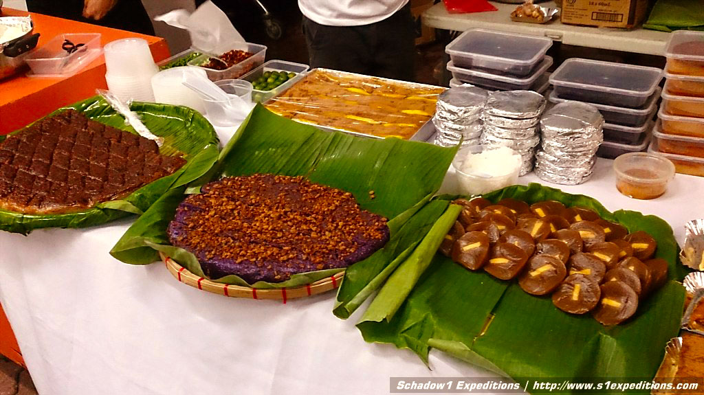 Food tripping the whole Philippines in one place... Fiesta Bahia ...