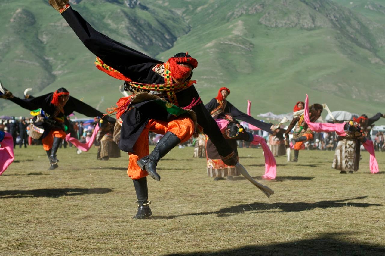 NAVEGANDO POR EL RÍO DE LA HISTORIA MYRIAM COBOS: CHAMANISMO DE LA ...