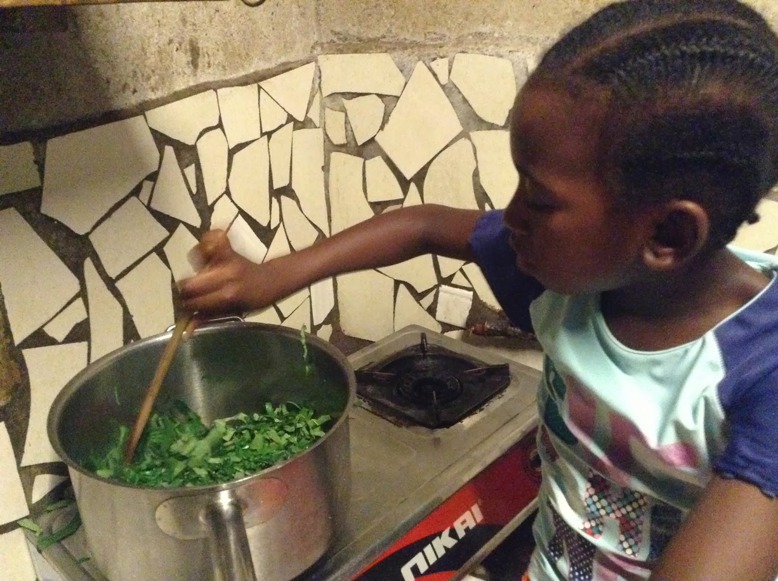 Life in a Tanzanian Primary School: Kunde (That's Cowpeas in English!)