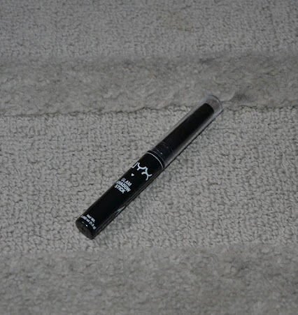 Review: NYX Glam Shadow Stick in Yellow Diamond - Suhrya