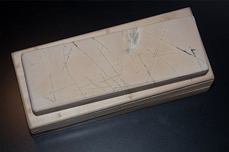 Steel and Stone.: 4/8 Tonsorial gem unicot