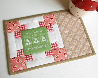 The Patchsmith: Patchwork Corners Mug Rug