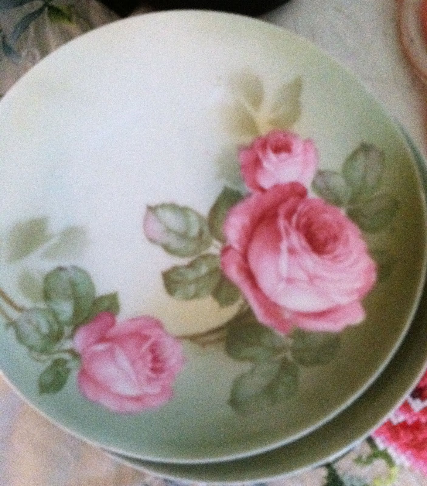 Lamp Lunacy and Porcelain Prettiness ~ The Thrift Shop Romantic