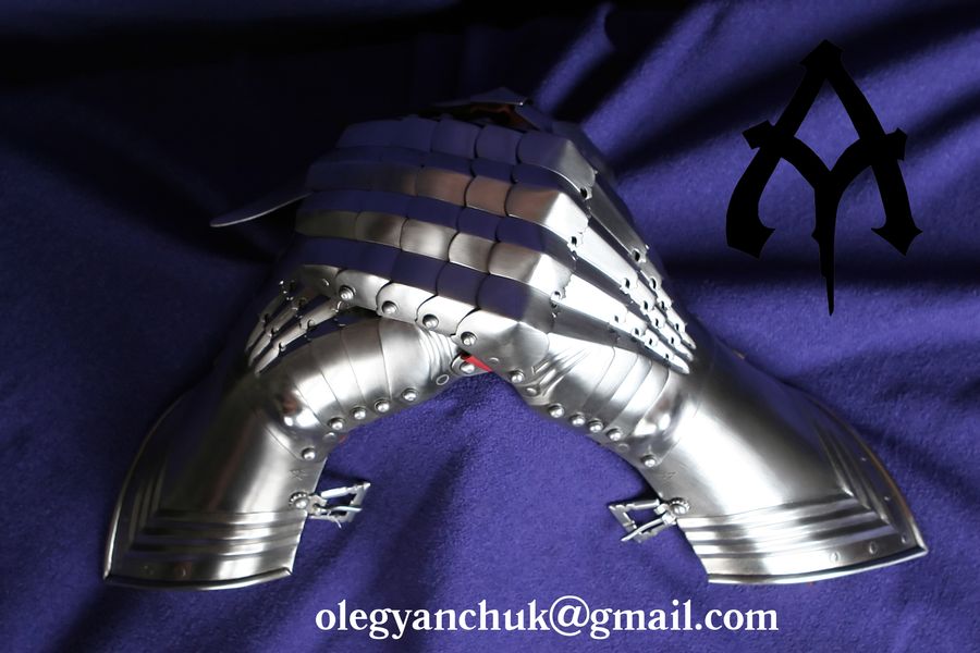 Armouring Art: Late 15-th C .Gothic Gauntlets