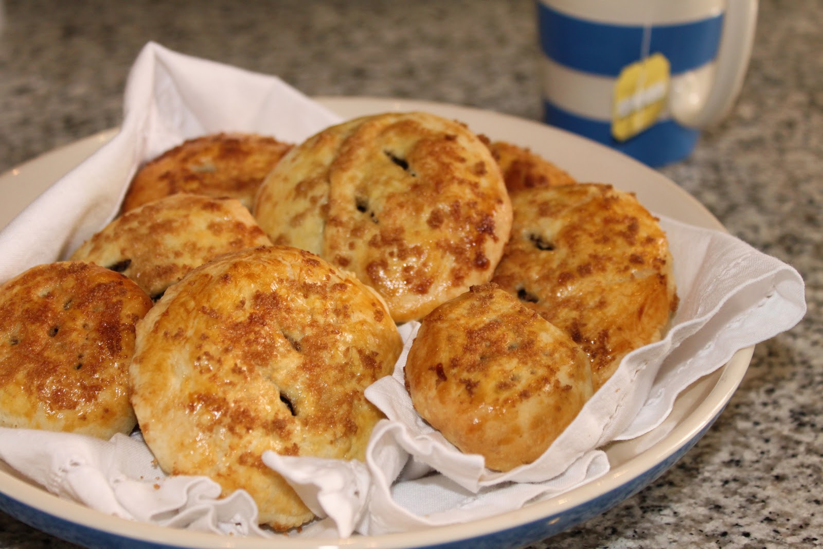 The Darling Cake Company: Eccles Cakes