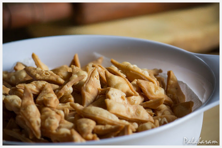 Palaharam: Namkeen