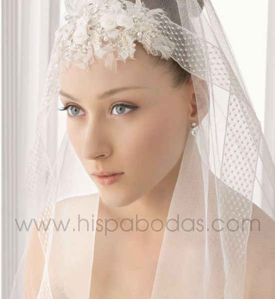 VELOS DE NOVIA : REGIA Y FASHION